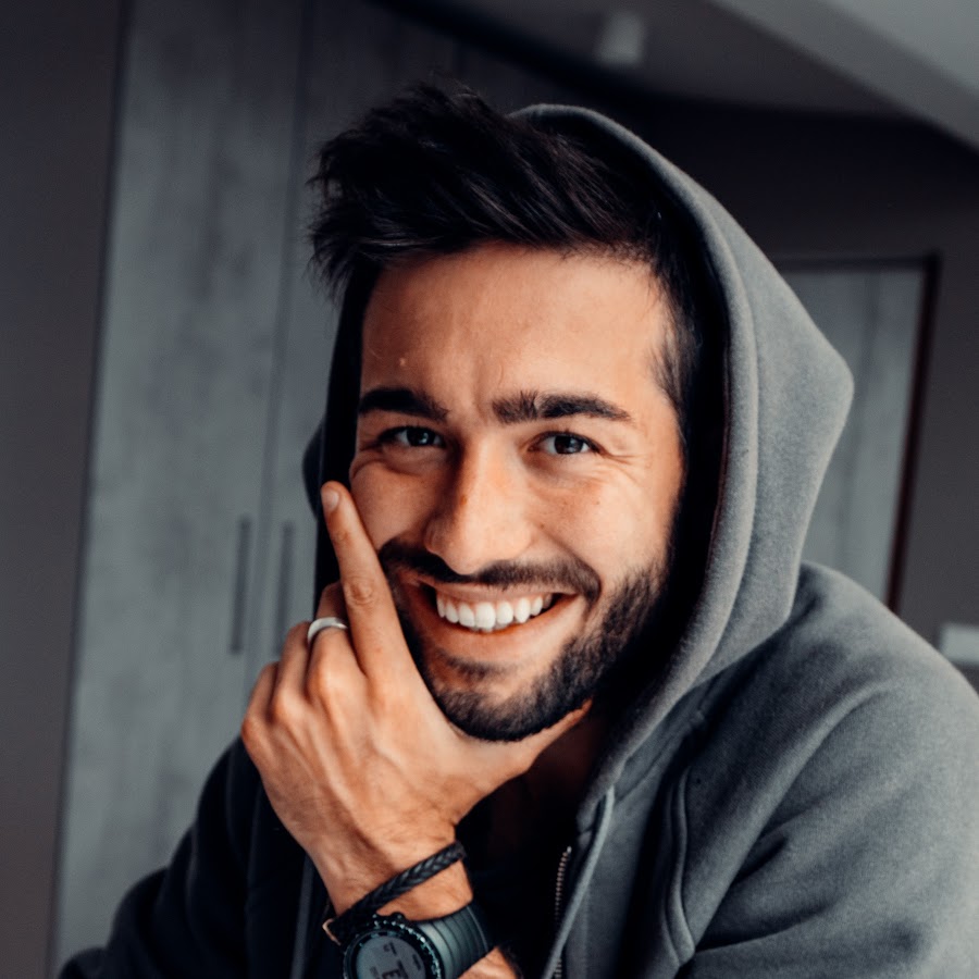 AKedOLQLg5xvLj5qdwzRwNgqpikeutdv2rFKKe3y7HgiSQ=s900-c-k-c0x00ffffff-no-rj