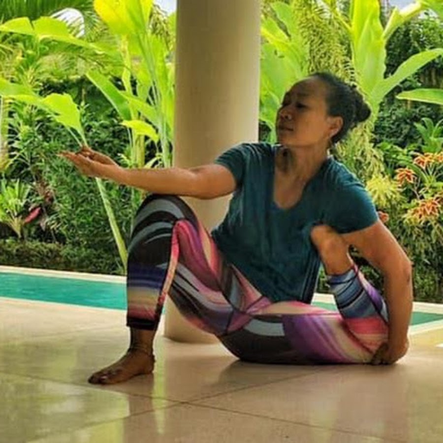 AKedOLQP0Vxqq0oOhcXa3RJQD0acsxElJbvDk72avjP2Xgg=s900-c-k-c0x00ffffff-no-rj