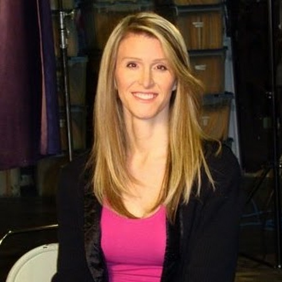 AKedOLQSV7_sJDQS4vR7Dbst5WbDex_q7RuUX0DFS8qSCQ=s900-c-k-c0x00ffffff-no-rj