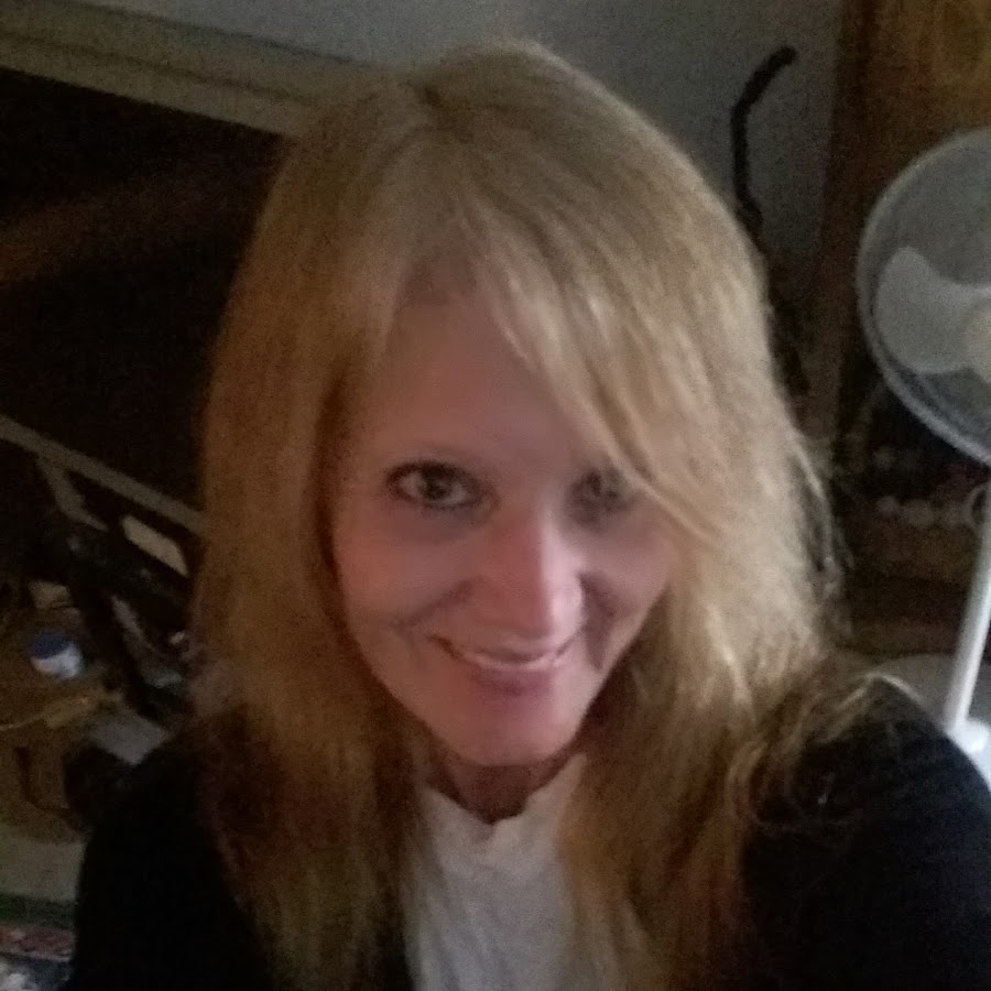 AKedOLQVzZocq3QuQflQan34FqOz8TrgFX_hZr6js7LDvw=s900-c-k-c0x00ffffff-no-rj