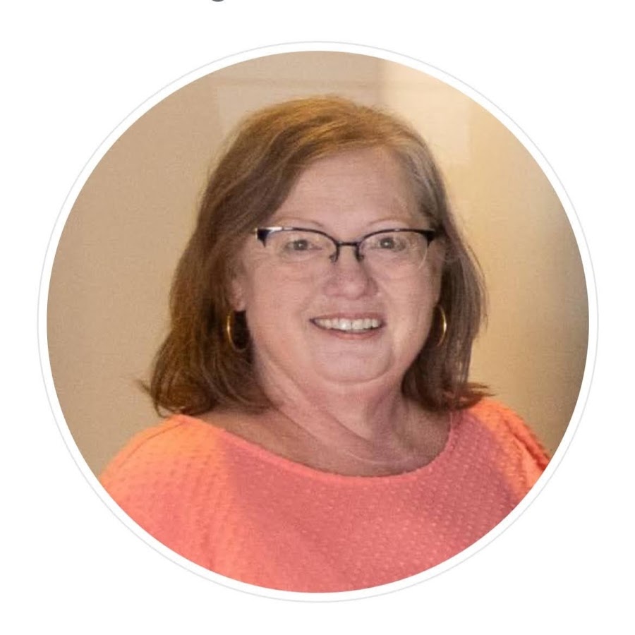 AKedOLQZff_ww3QH_E-66EC5z3Q7lQS9mBfYaexyIkuWnA=s900-c-k-c0x00ffffff-no-rj