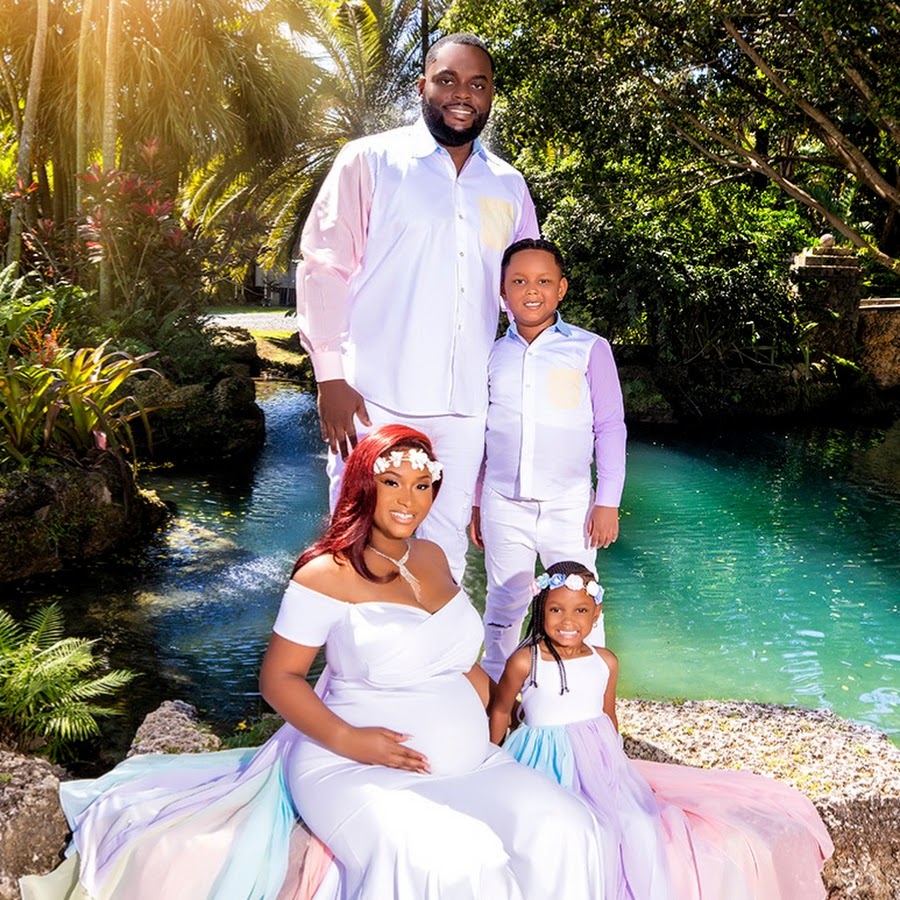 AKedOLQ_tIEqo5U7OkbquPsqSZloB4yj2nbxIG54RTb6Zg=s900-c-k-c0x00ffffff-no-rj