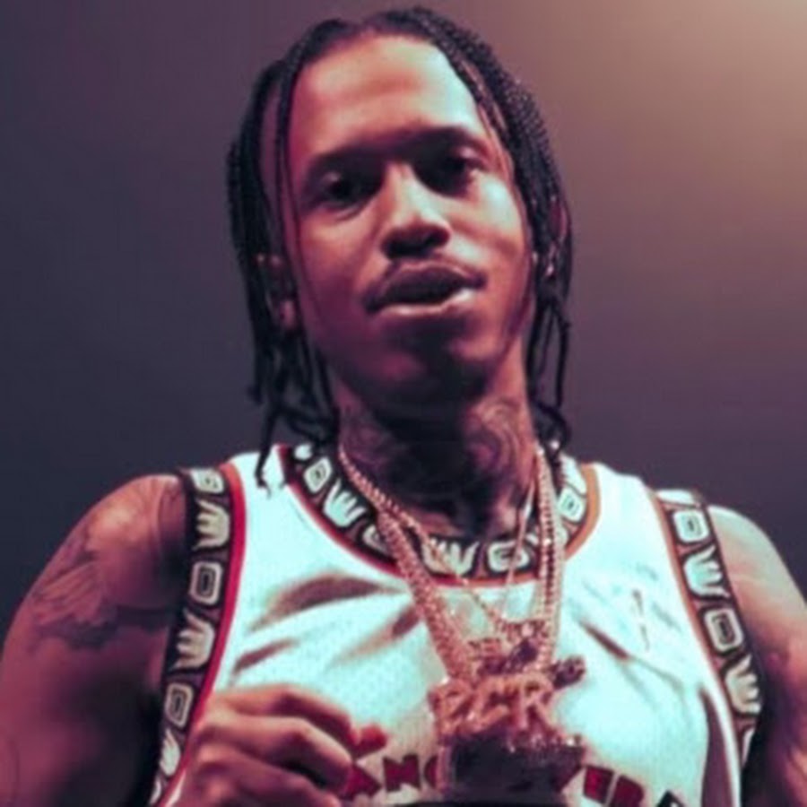 AKedOLQbPi4ophzfs2KsnM-SF1UahdIgiDThlL0YEfWN=s900-c-k-c0x00ffffff-no-rj