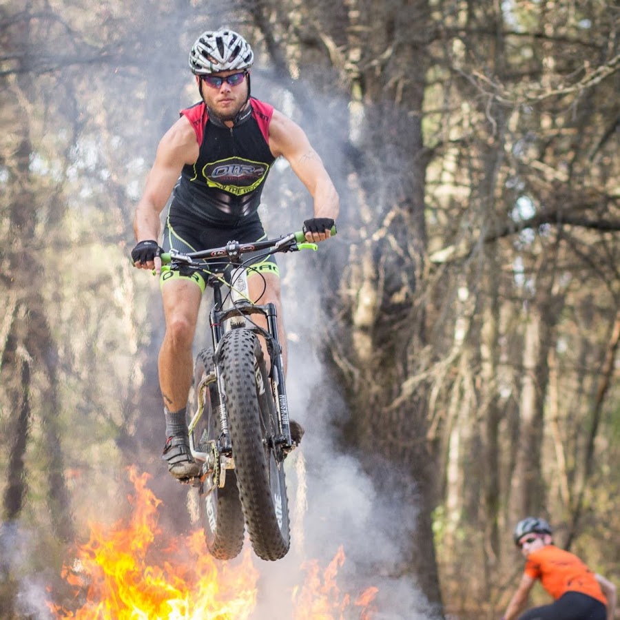 AKedOLQezmqnFFV1TsOCf0GwdpWuVWTvtP98pQ5mIMSULg=s900-c-k-c0x00ffffff-no-rj