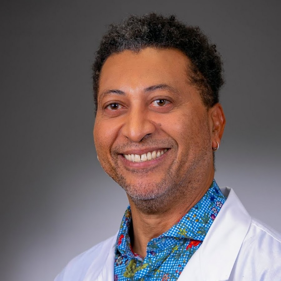 AKedOLQgOV1LUx98-yMQPkGTje4uWAwvcSST9e6tvS9_iQ=s900-c-k-c0x00ffffff-no-rj