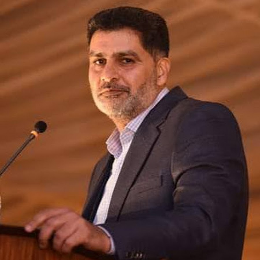 AKedOLQhxGE10r0zzUZvD3mdIUB5r9mwEVS_XXwOVjm3gw=s900-c-k-c0x00ffffff-no-rj