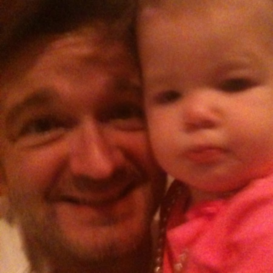 AKedOLQi0VyLZEBC58GvULnEJ9mPtHlH_6bWt6Itu6u3fQ=s900-c-k-c0x00ffffff-no-rj