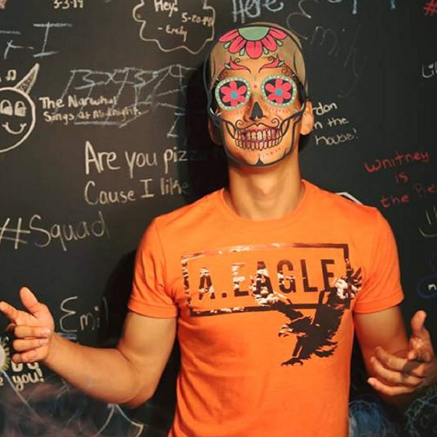 AKedOLQl_cwDk1FHm4mYcBVo-VSCZG5LLDziw16WKRpTHw=s900-c-k-c0x00ffffff-no-rj