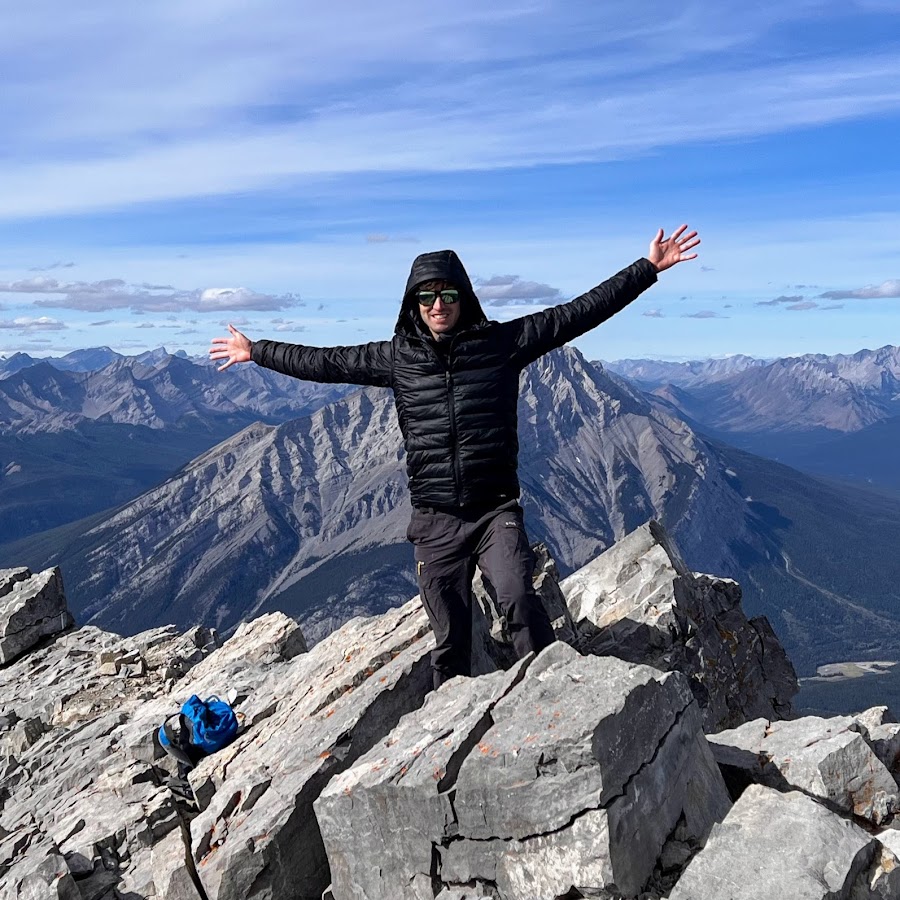 AKedOLQuxeTzgojFZPN8U67gmmBeKOcFOdRAglGhiqbF9A=s900-c-k-c0x00ffffff-no-rj