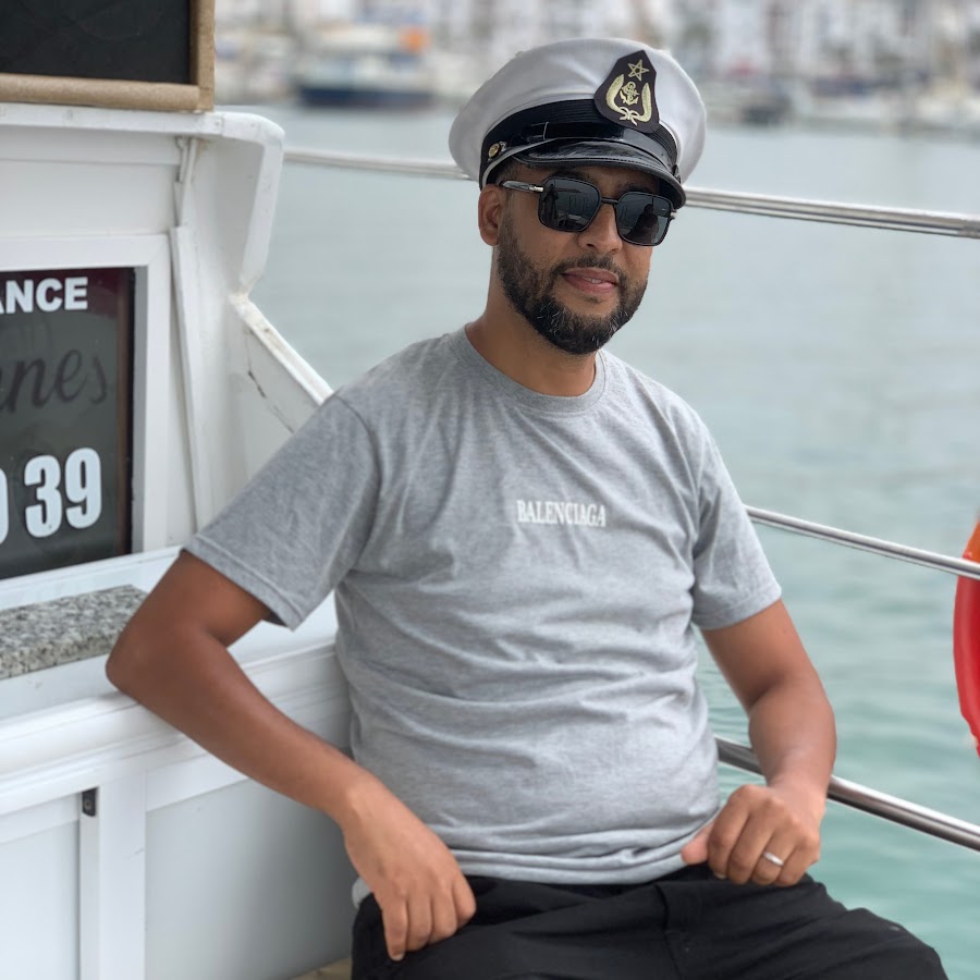 AKedOLR3jQS9PfGwGUyTWrb8NI_y8xDgF2nODLEzatqUi1s=s900-c-k-c0x00ffffff-no-rj