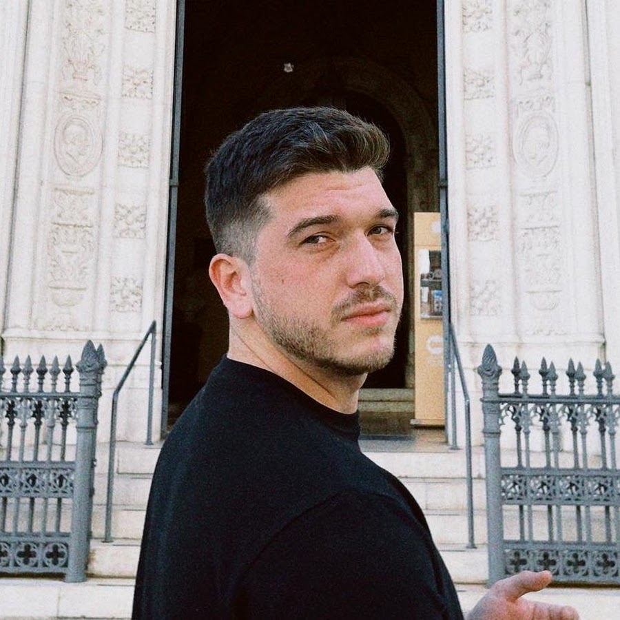 AKedOLREoIYivnGwtNmftf9Hk5SBdT9-3mPKR_82nqVfXFM=s900-c-k-c0x00ffffff-no-rj