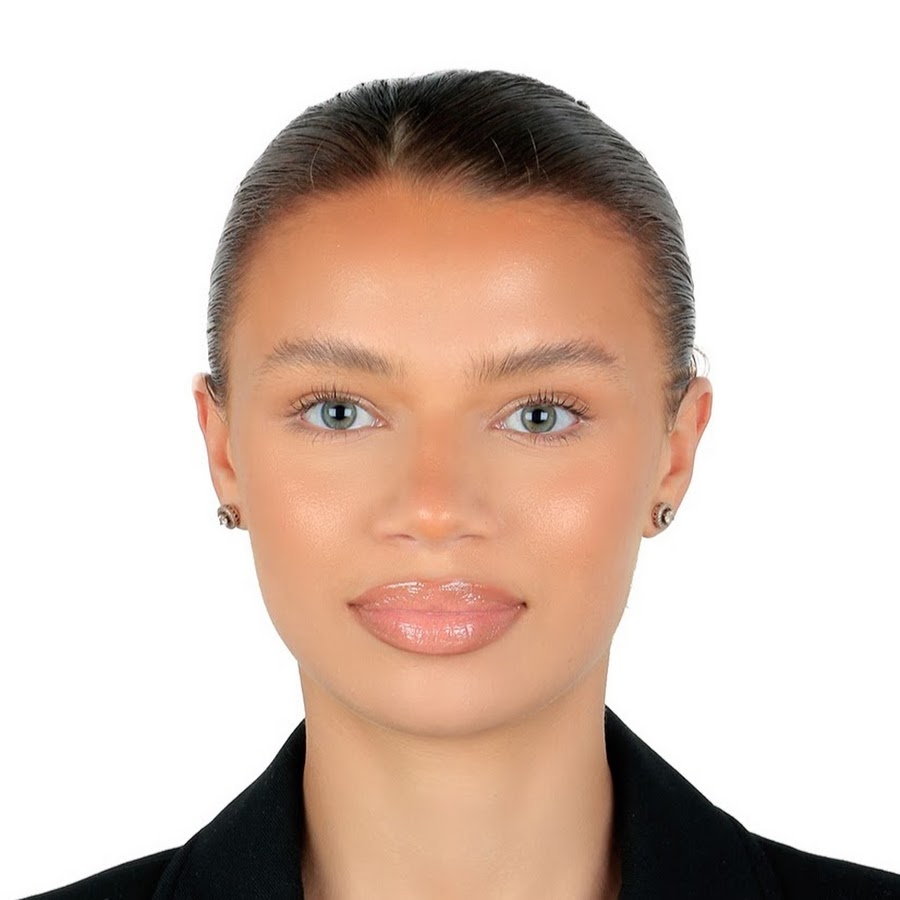 AKedOLRFUcplwqh-UlMLHFaoTwSaCznFh5-kY4m_4Xd_xA=s900-c-k-c0x00ffffff-no-rj