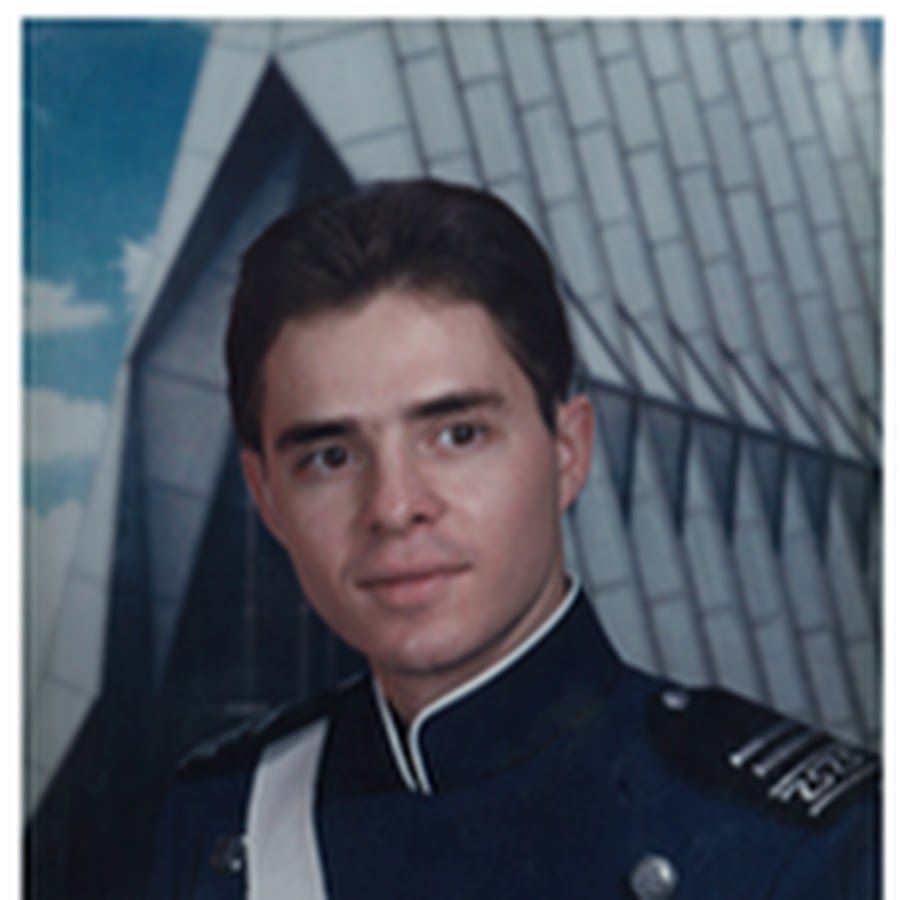 AKedOLRFwWoN4uBLa-WE_1eiE2dl2J7cgSMAfhTFHUih=s900-c-k-c0x00ffffff-no-rj