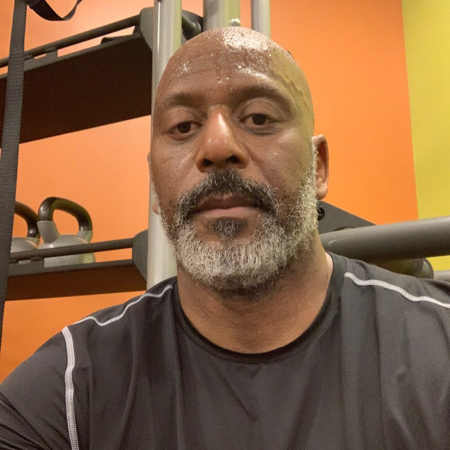 AKedOLRHAAc5-ILTU7F2ce_iYb892Ix-g3db77swnA4sAmg=s900-c-k-c0x00ffffff-no-rj