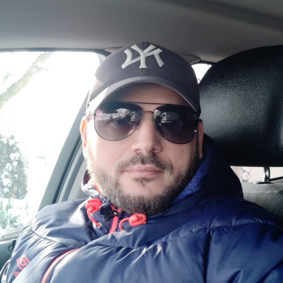 AKedOLRIEcfLyt0m-XBdb1Q6IjEEqsdXms-HljRDNhz31Q=s900-c-k-c0x00ffffff-no-rj