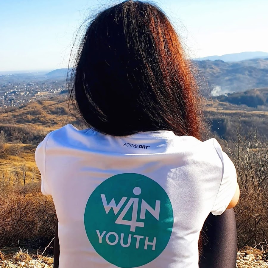 AKedOLRKl5ZCcmI0MwZ_JLBa6jyTVESzZyY-D8BO-7wO=s900-c-k-c0x00ffffff-no-rj