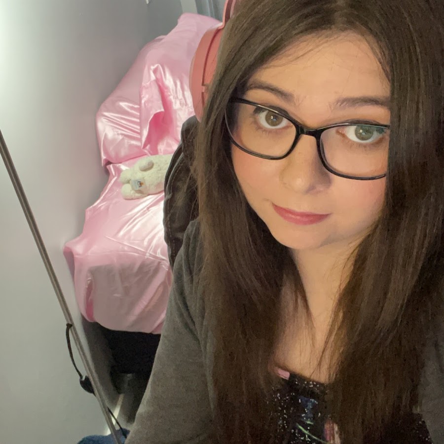 AKedOLRO9Vkj2D4PJ5RWzd73jl4NOYmchF9hWw_i6obzwQ=s900-c-k-c0x00ffffff-no-rj