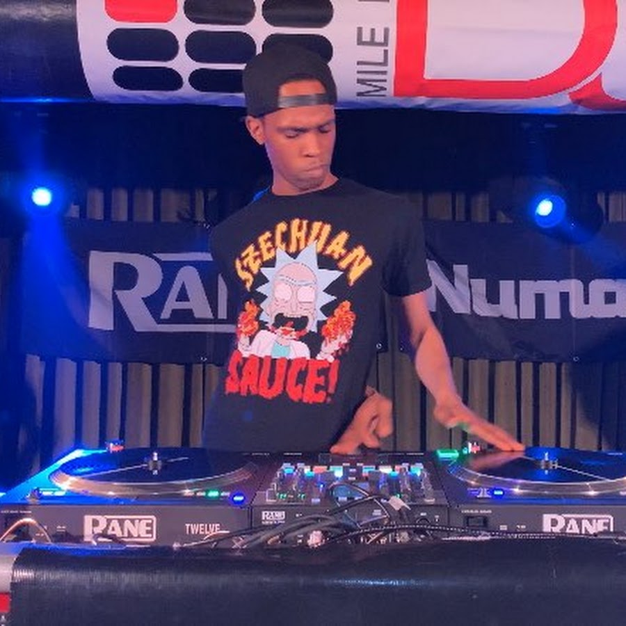 AKedOLRRUyjic5KnGSFjdL5zDVYaLTOhyqUn7Xg6vfnp=s900-c-k-c0x00ffffff-no-rj