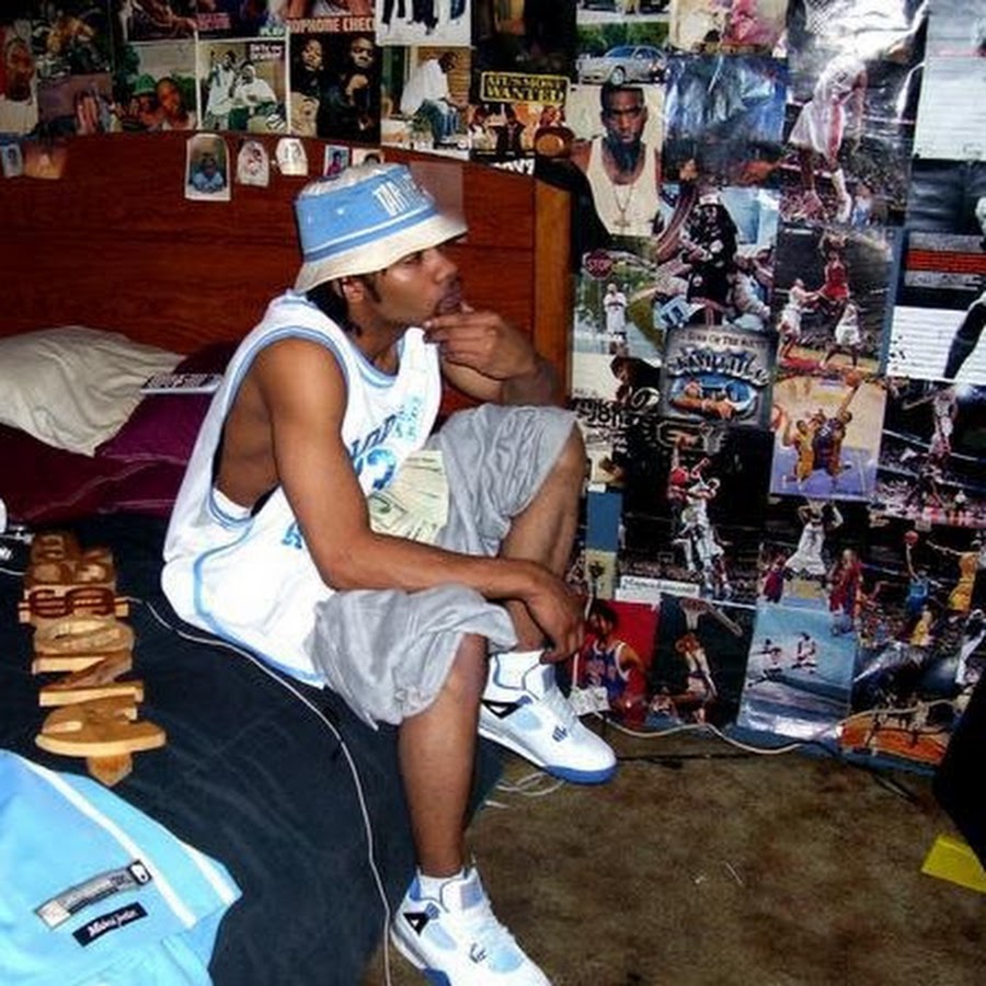 AKedOLRXmqG85NaGPlFDqc_EARWolIWSlsc_Cn2qdmvpdA=s900-c-k-c0x00ffffff-no-rj