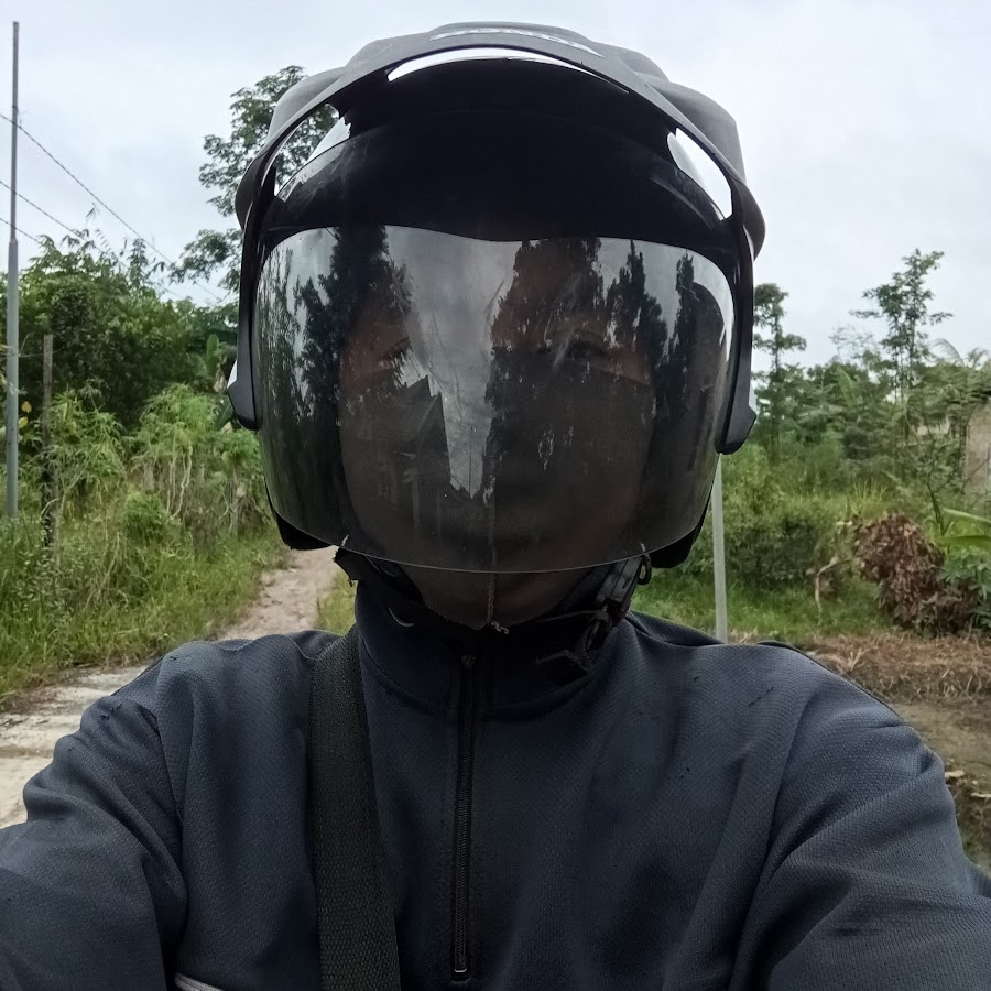 AKedOLRcIsl0zp3eauj2vbO1kSB0YWmY3frIgAu4iFxa=s900-c-k-c0x00ffffff-no-rj