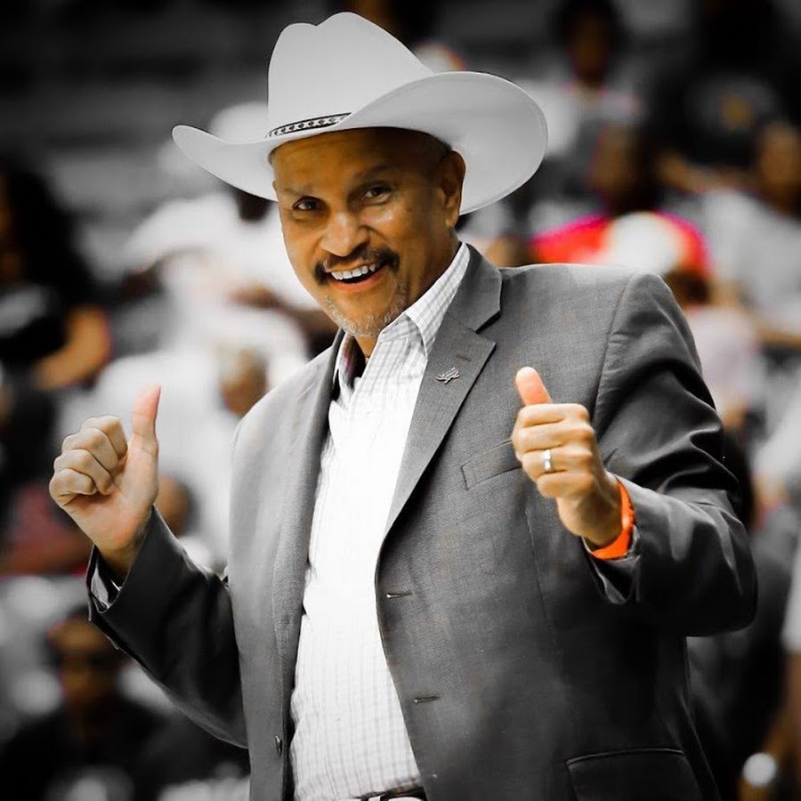 AKedOLRd5quDT439R18NJAN4V5UsVz7jCDQ_1474RV7v=s900-c-k-c0x00ffffff-no-rj