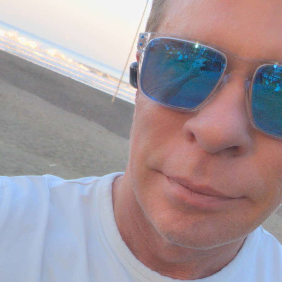 AKedOLRllPoQgqzaxp1WhRbZl_qpLA3LDwSl71rxTIS7YMI=s900-c-k-c0x00ffffff-no-rj