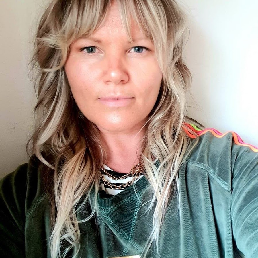 AKedOLRvpTPXev2ut-SdZq9d3pUvdVbnbDqnu31AbV0eRA=s900-c-k-c0x00ffffff-no-rj