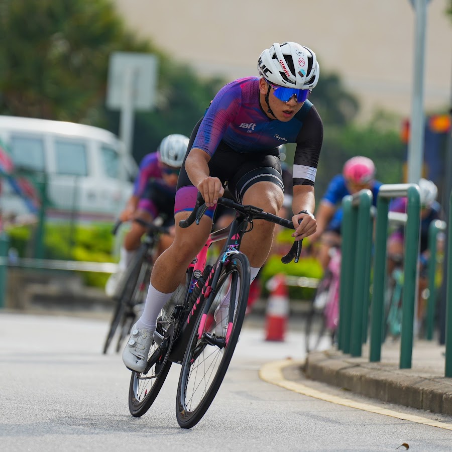 AKedOLRwGmmsdyx32d6HewfAUlPZTlIPyMXaVvSAFNU3ng=s900-c-k-c0x00ffffff-no-rj