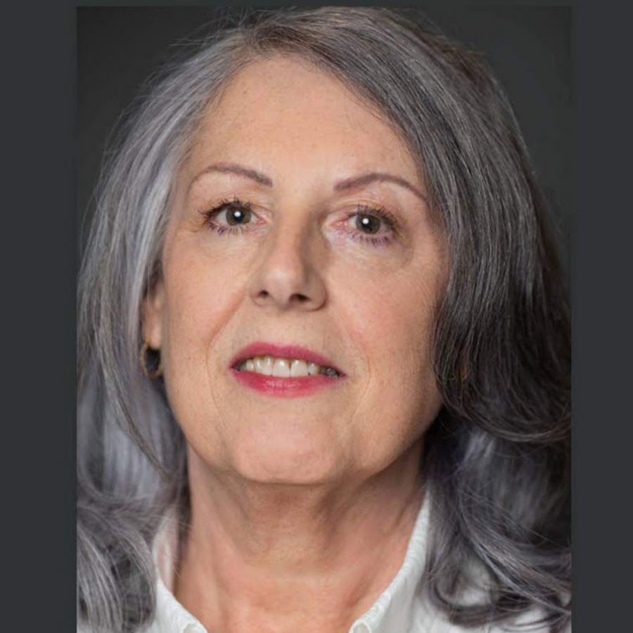 AKedOLS6uTa_LjMrS997Uaa3jdKJs6r3-AWPkN1e33ZvjQ=s900-c-k-c0x00ffffff-no-rj