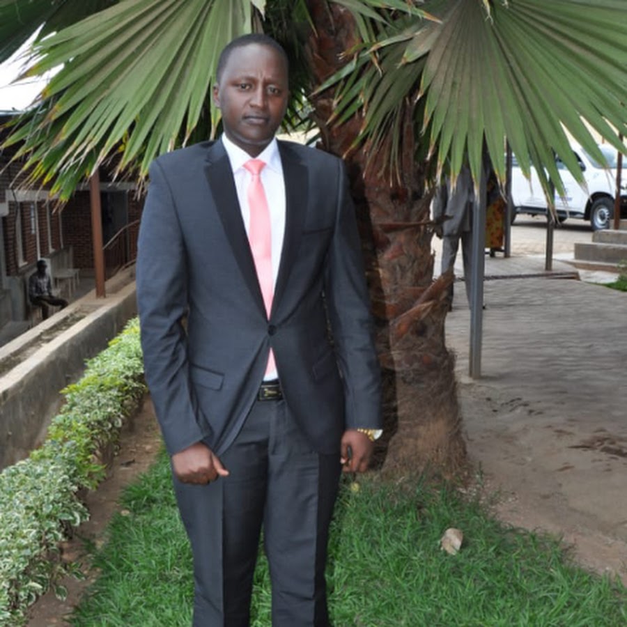 AKedOLSFf5W7WyuuBLD3_N-vUqgkNlzN_5gIF_IGrs2arg=s900-c-k-c0x00ffffff-no-rj