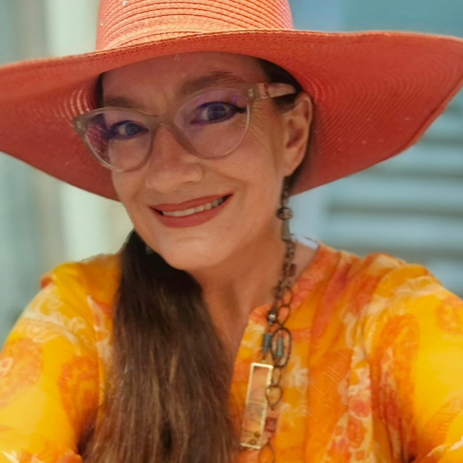 AKedOLSIqXsKn5BpRg-SGOF6zdsmT1dzSPF6ihMiViodl60=s900-c-k-c0x00ffffff-no-rj