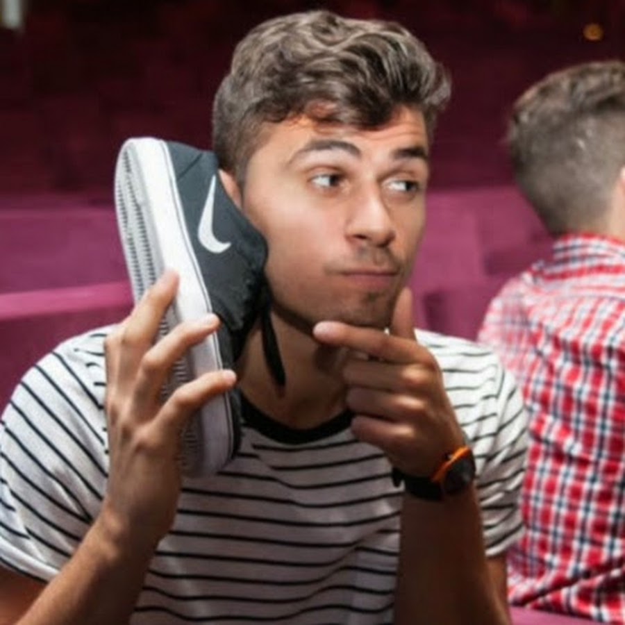 AKedOLSLAdMPD-FJyhESoww0Y8icVeAb3NFFvYfbU6A4tA=s900-c-k-c0x00ffffff-no-rj