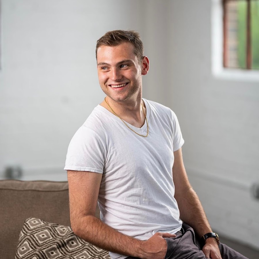 AKedOLSNw3OlBJnJ_a4kdrFZLkGzYwI4tD7BkUhKX36d5g=s900-c-k-c0x00ffffff-no-rj