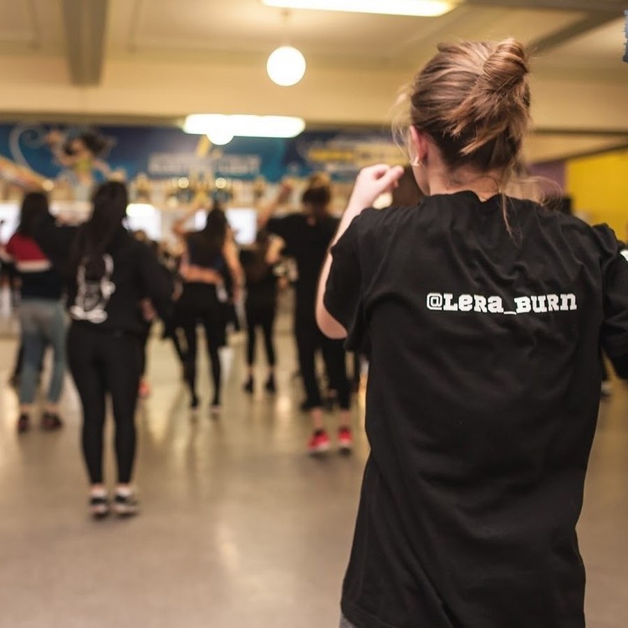 AKedOLSOxGMrnZg1KtT_z7MG-WqiUHBahUaWnAlaJzfk=s900-c-k-c0x00ffffff-no-rj