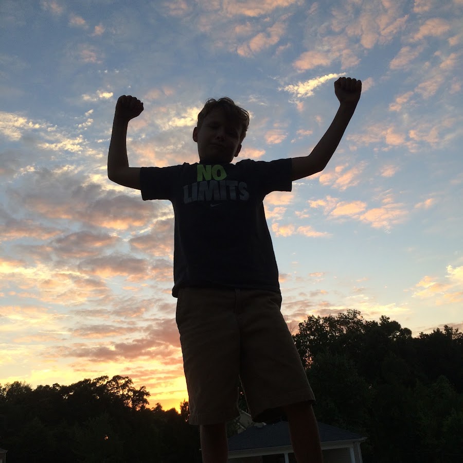 AKedOLSP8_9p8MhbN11Nw9hNqJZZvwNlLv21od9k11bJ=s900-c-k-c0x00ffffff-no-rj