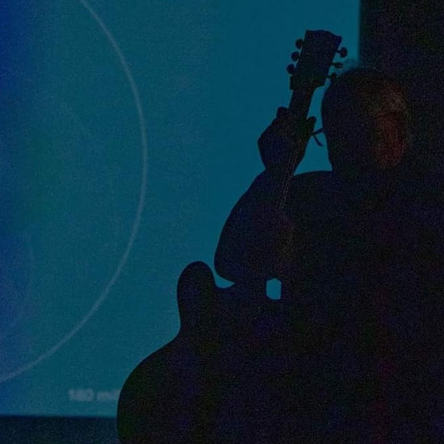 AKedOLSQgucir9khMAAYddl5Kc_cXoapQ17VYXRi1VJOuQ=s900-c-k-c0x00ffffff-no-rj