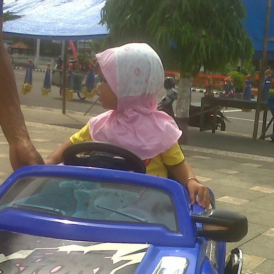 AKedOLSW6eqWzdYy_sbNN5VHScSmU7uBVpZJrA0Kjcaofg=s900-c-k-c0x00ffffff-no-rj