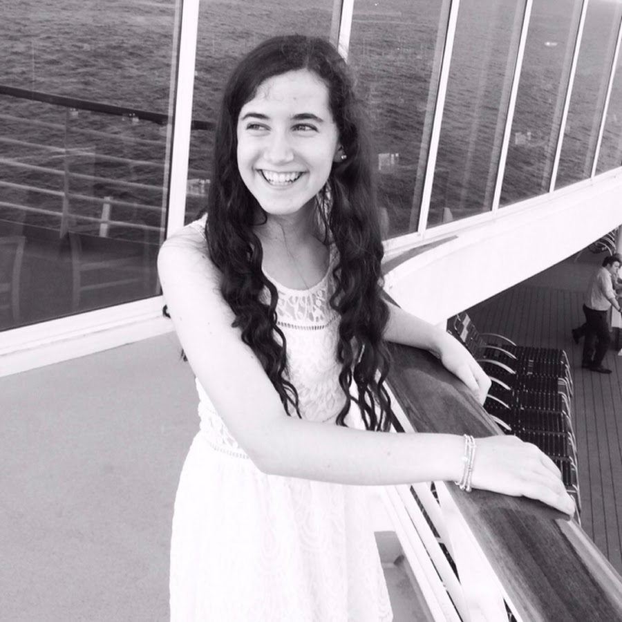 AKedOLSZVV8zaGuyoOya-JCL5Dh3HqEXMluGKS2wlg_DsQ=s900-c-k-c0x00ffffff-no-rj