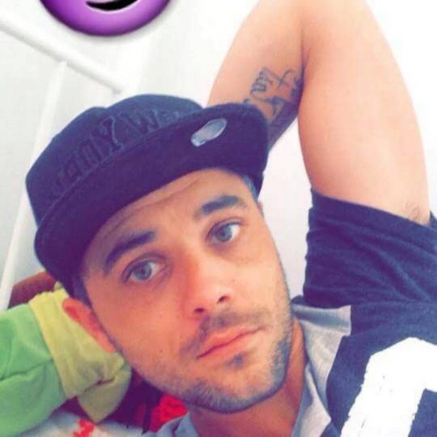 AKedOLScq-LdHRnYff90oJNt50DU7hUPj-F2gVR7PvbaUz8=s900-c-k-c0x00ffffff-no-rj