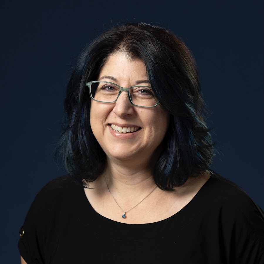 AKedOLSeWVbk05r83uo807xY_5d6oKlry8j-eyNrMWHs0A=s900-c-k-c0x00ffffff-no-rj