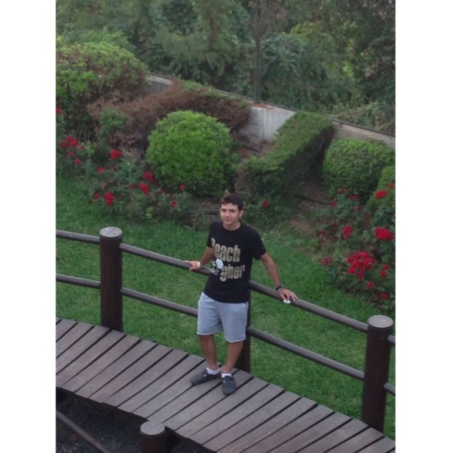 AKedOLSqDuD1bDxpmZ6657Rx9LgNTMtkzhE_OC2e2HOV=s900-c-k-c0x00ffffff-no-rj