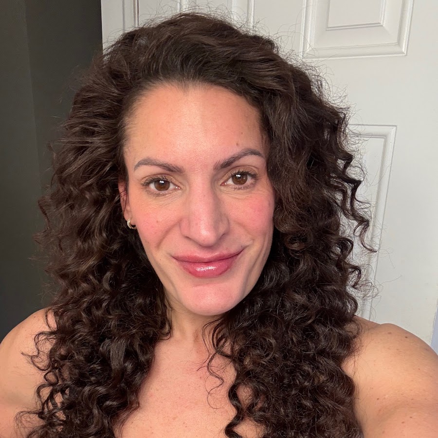 AKedOLSvR5_OgLl9Pi1I2zv7Ozj7GkaD66Q6l7klZxdAZA=s900-c-k-c0x00ffffff-no-rj