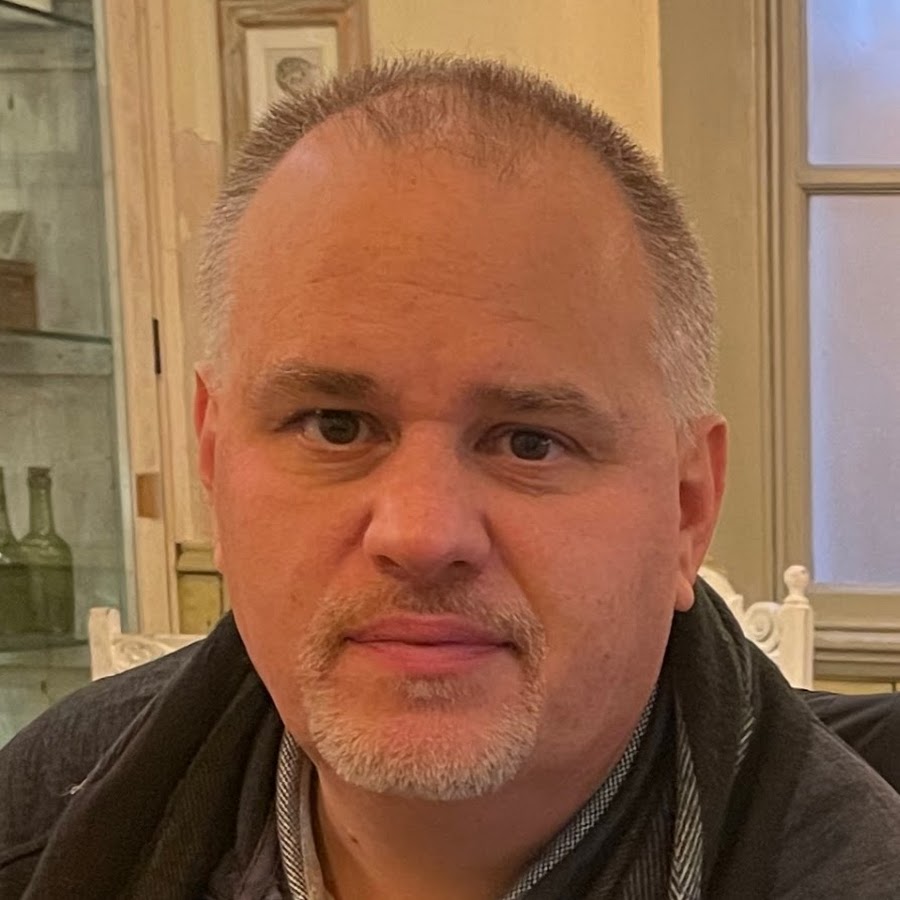 AKedOLSwFqIecc3_Lo82aJph5JTMDzw_I73FkDdCUEurmR0=s900-c-k-c0x00ffffff-no-rj