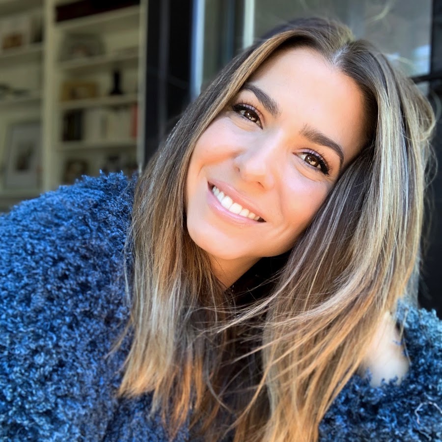 AKedOLSxyySDuNSw2-WrF2Z8FTsphpsp0v927TRoPK-y=s900-c-k-c0x00ffffff-no-rj