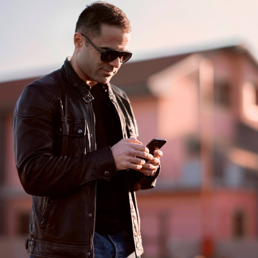 AKedOLSzqtOrQYtz_gP2liGJY0cW951IWDYjZaKJ0NRxOA=s900-c-k-c0x00ffffff-no-rj