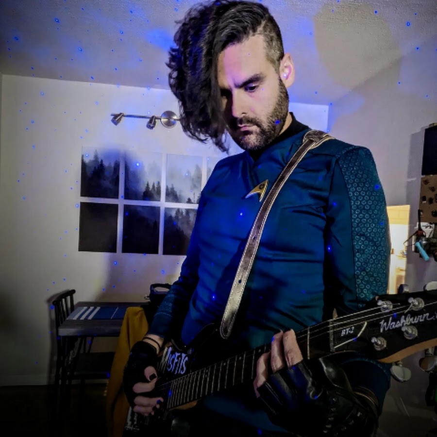 AKedOLSzwlWI_oF868DDLKCSxMOwcrQSNj6D_0wDqZnVm9o=s900-c-k-c0x00ffffff-no-rj