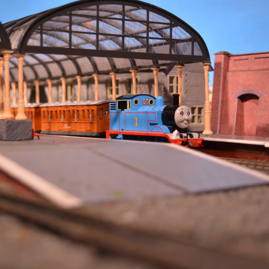 AKedOLT5kVt_KW2J8EzLOeclARI-YmbfyFGnMw-LC5Ct=s900-c-k-c0x00ffffff-no-rj