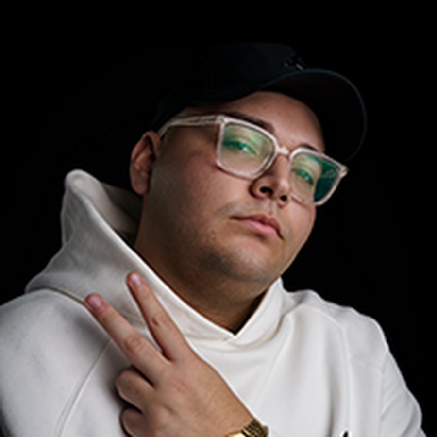 AKedOLT6emEF9l_RTzCA2eJ6XMv2PklRpssYnG0JdOnj=s900-c-k-c0x00ffffff-no-rj