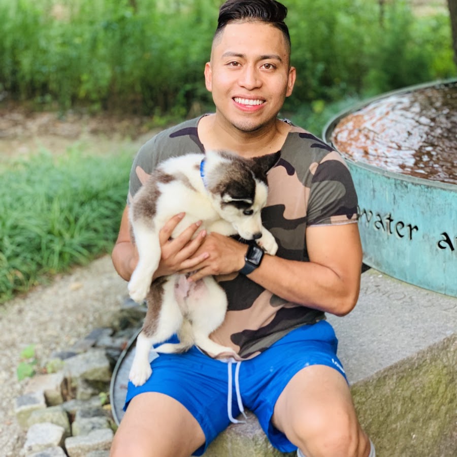 AKedOLT8VuP5x99ekRR_F5JzqjA-YRWPkyE-V_uspVM-=s900-c-k-c0x00ffffff-no-rj