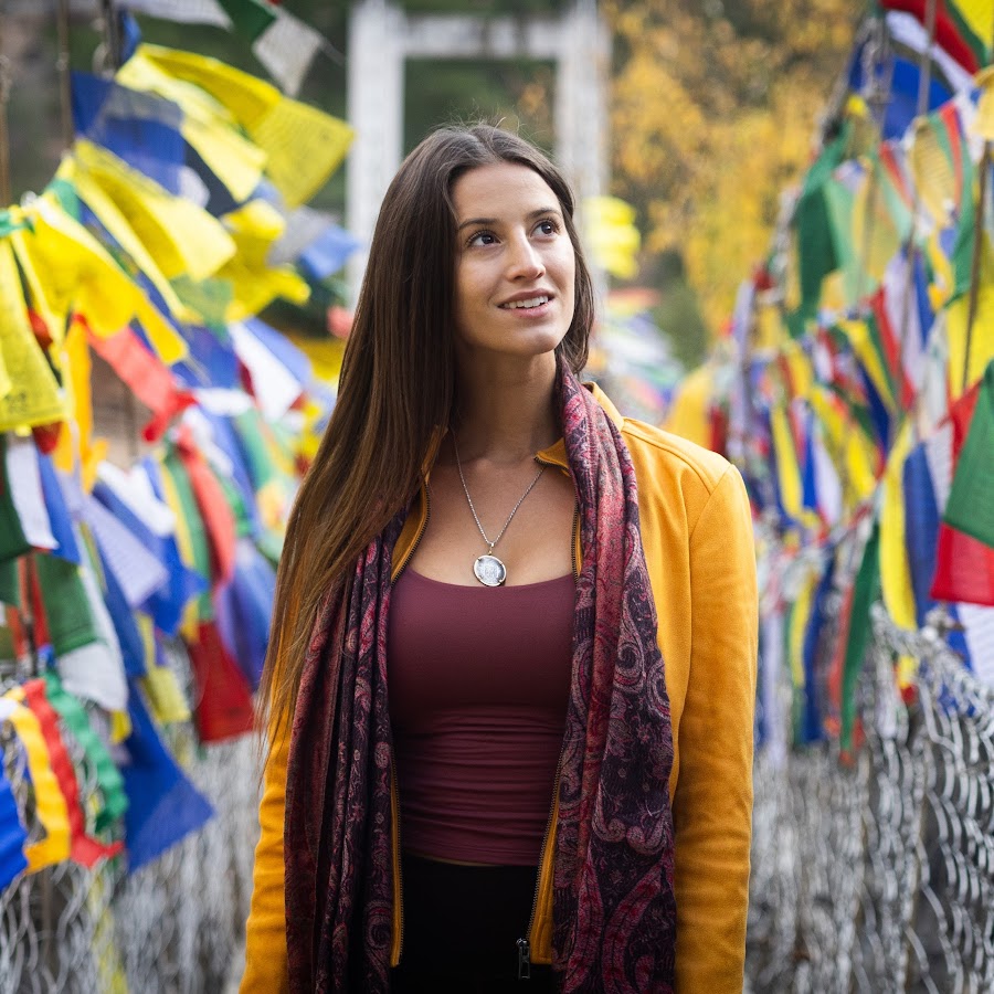 AKedOLTIJNZJ8Hz4F1pWwub_Qw3dk4wYURg57HQ86eTw9g=s900-c-k-c0x00ffffff-no-rj